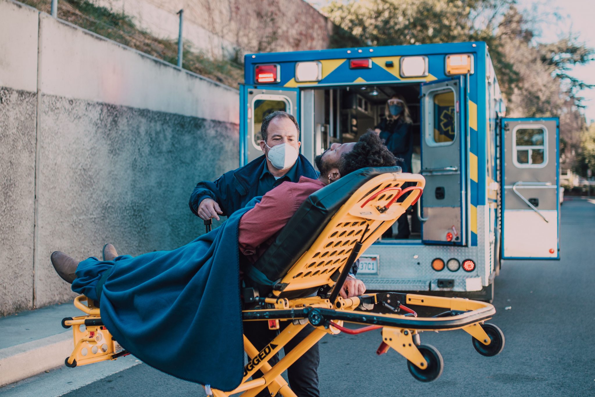 Tandu Ambulan: Memastikan Transportasi Medis yang Aman dan Efisien ...